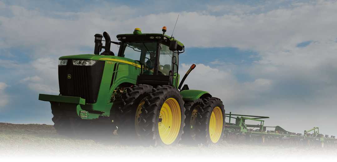 John Deere Row Crop Tractors | Hutson Inc