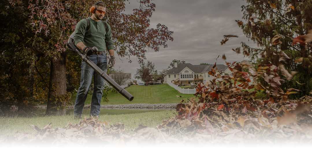 STIHL Blowers & Shredder Vacs | Hutson Inc